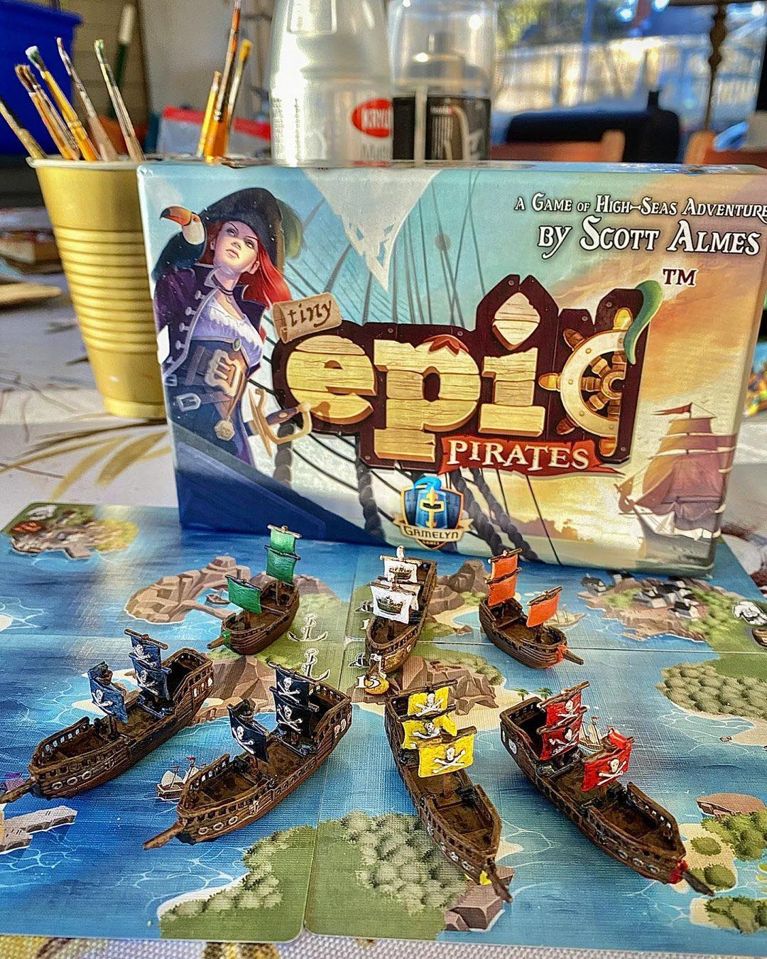 Dice Pirates VS Tiny Epic Pirates - Gamelyn Games - More Fun Faster